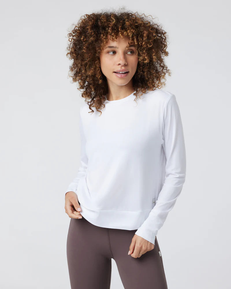 vuori Women's Daydream Crew in White – Martin Running Company