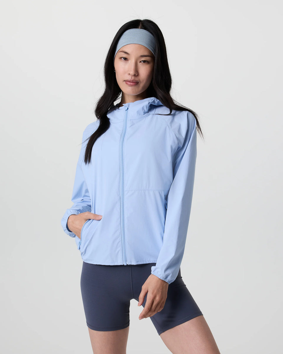 vuori Women's Renew Trainer Shell in Surf – Martin Running Company